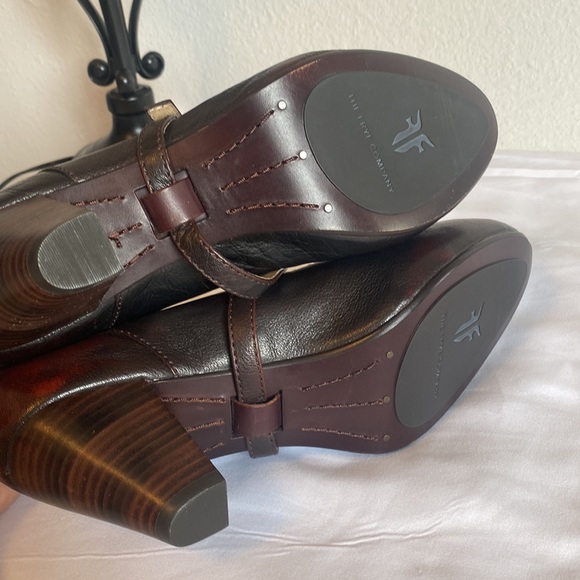 Frye | Shoes | Frye Miranda Tstrap Heel Authentic Leather Us Size 9 M ...